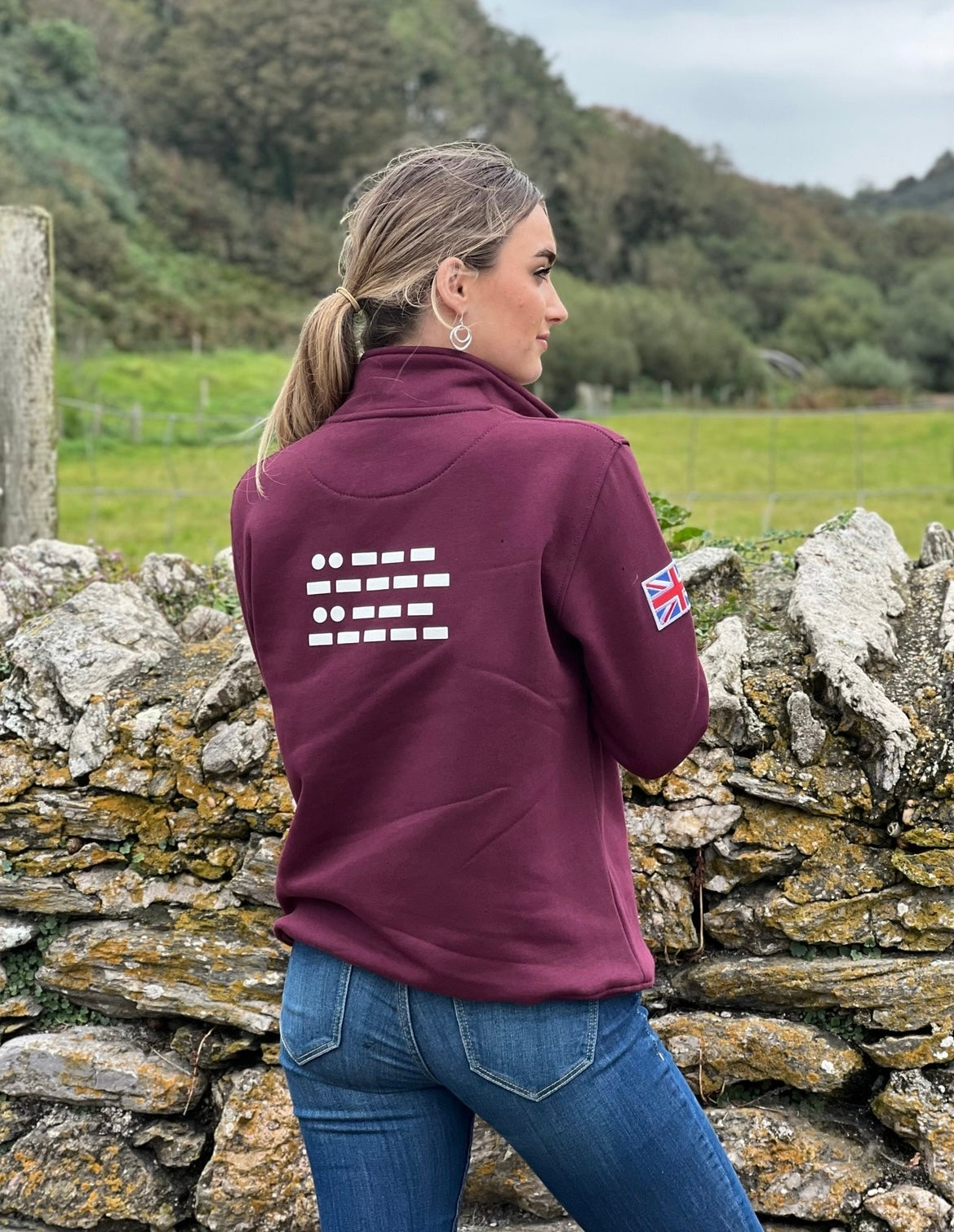 The Tidal 1/4 Zip Ruby Port – GILES & BELLA